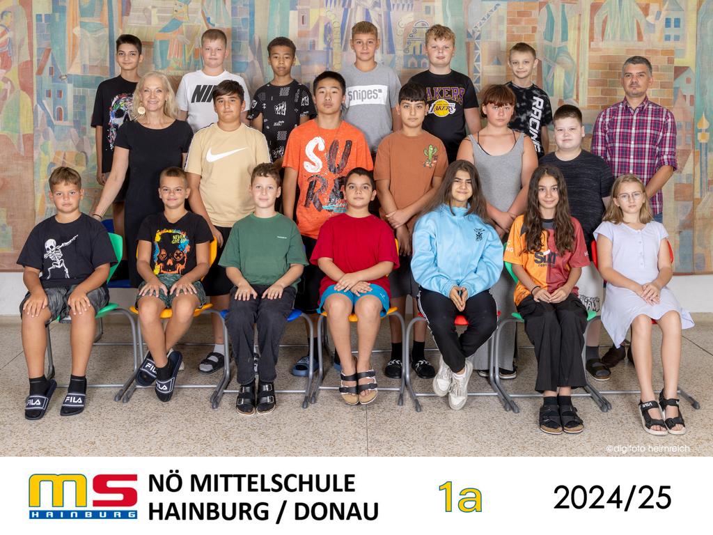 Klassenfotos 2024/25 – MS Hainburg
